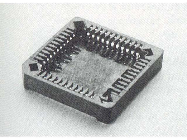 PLCC-52C SMD - Communica [Part No: PLCC-52C SMD]